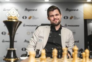 Magnus Carlsen Wiki, Height, Age, Wife, Family, Biography - WikiBio