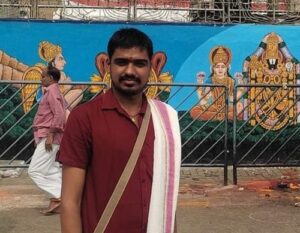 Mohit Pandey (Ayodhya Ram Mandir) Wiki, Age, Wife, Family, Biography ...