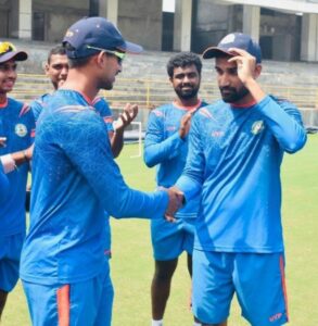 Shubham Dubey (Cricketer) Wiki, Height, Age, Wife, Family, Biography ...