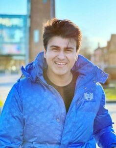 Aarya Babbar Wiki, Height, Age, Girlfriend, Wife, Family, Biography ...