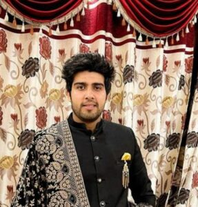 Akash Sansanwal Wiki, Height, Age, Wife, Family, Biography & More - WikiBio