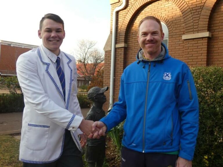 Gerald Coetzee Wiki, Height, Age, Wife, Family, Biography & More - WikiBio