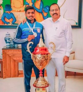 Kiran Magar Wiki, Height, Weight, Age, Girlfriend, Family, Biography ...