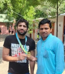 Lalit Kumar Wiki, Height, Age, Wife, Family, Biography & More - WikiBio