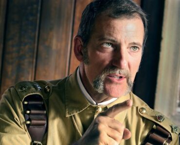 Mark Bennington Wiki, Height, Age, Wife, Family, Biography & More - WikiBio