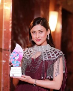 Mehazabein Chowdhury Wiki, Age, Boyfriend, Husband, Family, Biography ...