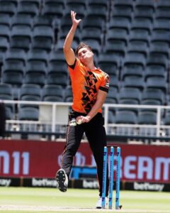 Nandre Burger Wiki, Height, Age, Girlfriend, Family, Biography - WikiBio