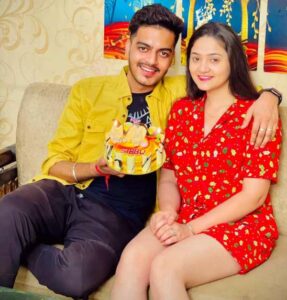 Rachit Rojha Wiki, Height, Age, Girlfriend, Family, Biography & More ...