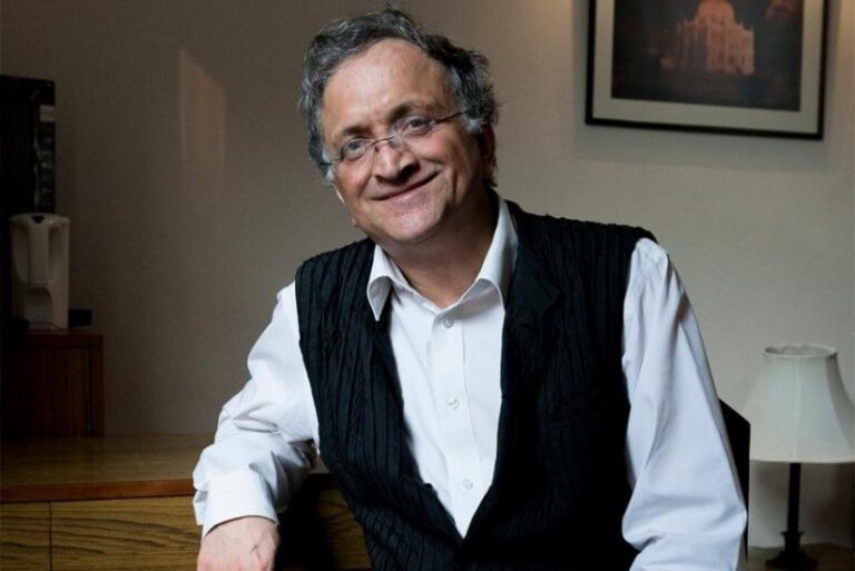 Ramachandra Guha Wiki, Age, Wife, Children, Family, Biography & More ...