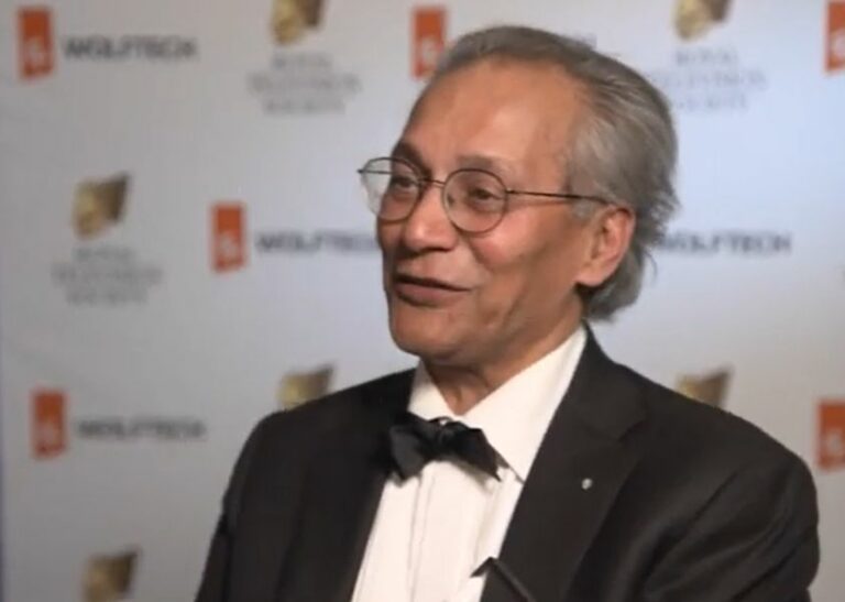 Samir Shah Wiki, Age, Family, Biography & More - WikiBio