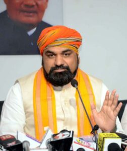 Samrat Choudhary Wiki, Age, Caste, Wife, Children, Family, Biography ...