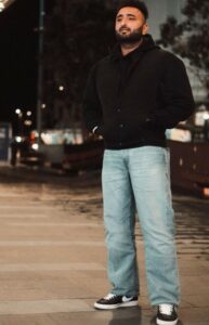 Savi Kahlon Wiki, Height, Age, Wife, Family, Biography & More - WikiBio