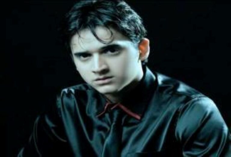 Sujay Reu Wiki, Caste, Age, Wife, Family, Biography & More - WikiBio