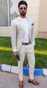 Umair Jaswal Wiki, Height, Age, Girlfriend, Wife, Children, Family, Biography & More - WikiBio