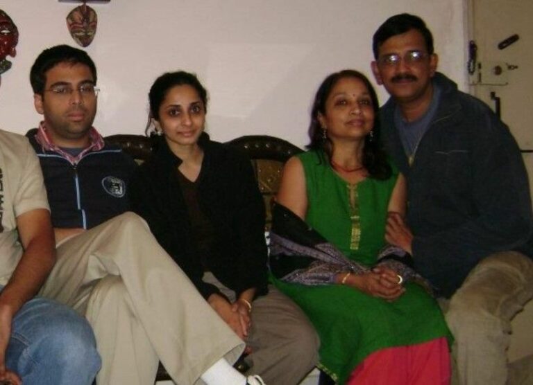 Viswanathan Anand Wiki, Age, Wife, Children, Family, Biography & More - WikiBio