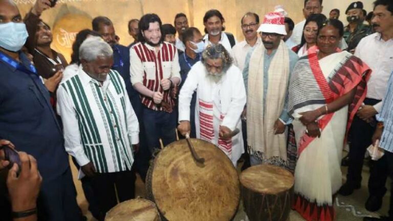 Shibu Soren Wiki, Age, Caste, Wife, Children, Family, Biography & More ...