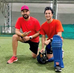 Abhishek Sharma (Cricketer) Wiki, Height, Age, Girlfriend, Family ...