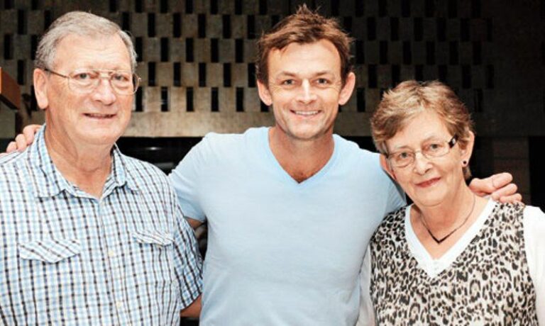 Adam Gilchrist Wiki, Height, Age, Wife, Children, Family, Biography ...