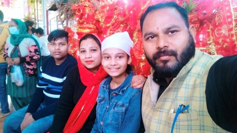 Kuldeep Kumar Wiki, Age, Caste, Wife, Family, Biography & More - WikiBio