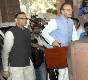 Jayant Sinha Wiki, Age, Wife, Children, Family, Biography & More - WikiBio