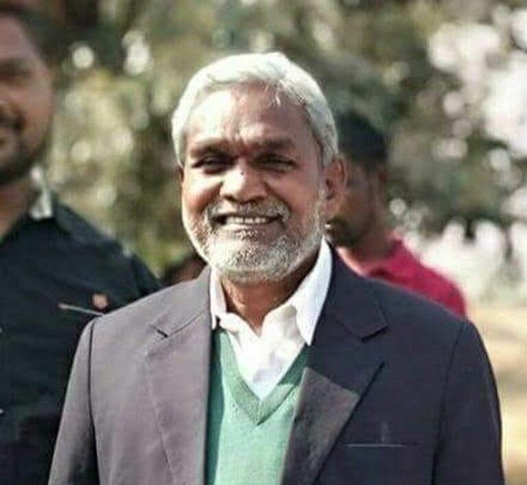 Champai Soren Wiki, Age, Caste, Wife, Family, Biography - WikiBio