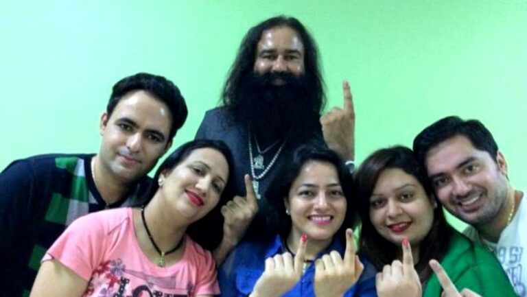 Gurmeet Ram Rahim Singh Wiki, Age, Caste, Wife, Family, Biography - WikiBio