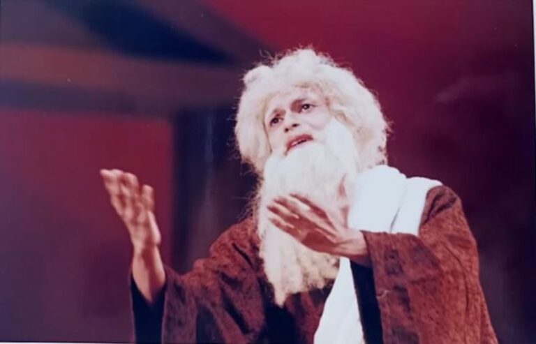 Shyam Pathak Wiki, Height, Age, Wife, Children, Family, Biography ...