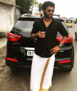 Yuvan Mayilsamy Wiki, Age, Wife, Children, Family, Biography & More ...