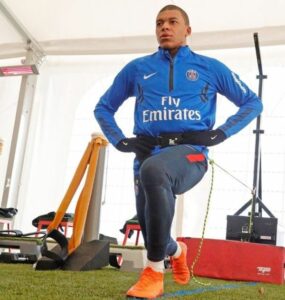 Kylian Mbappe Wiki, Height, Age, Girlfriend, Family, Biography - WikiBio